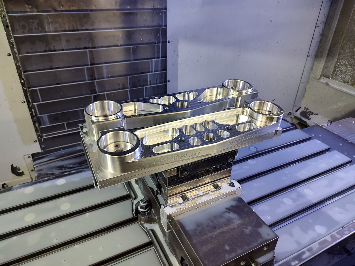 Triple Clamps, Front Axles, Front Axle Spacers, Rotor Adapters – DT ...